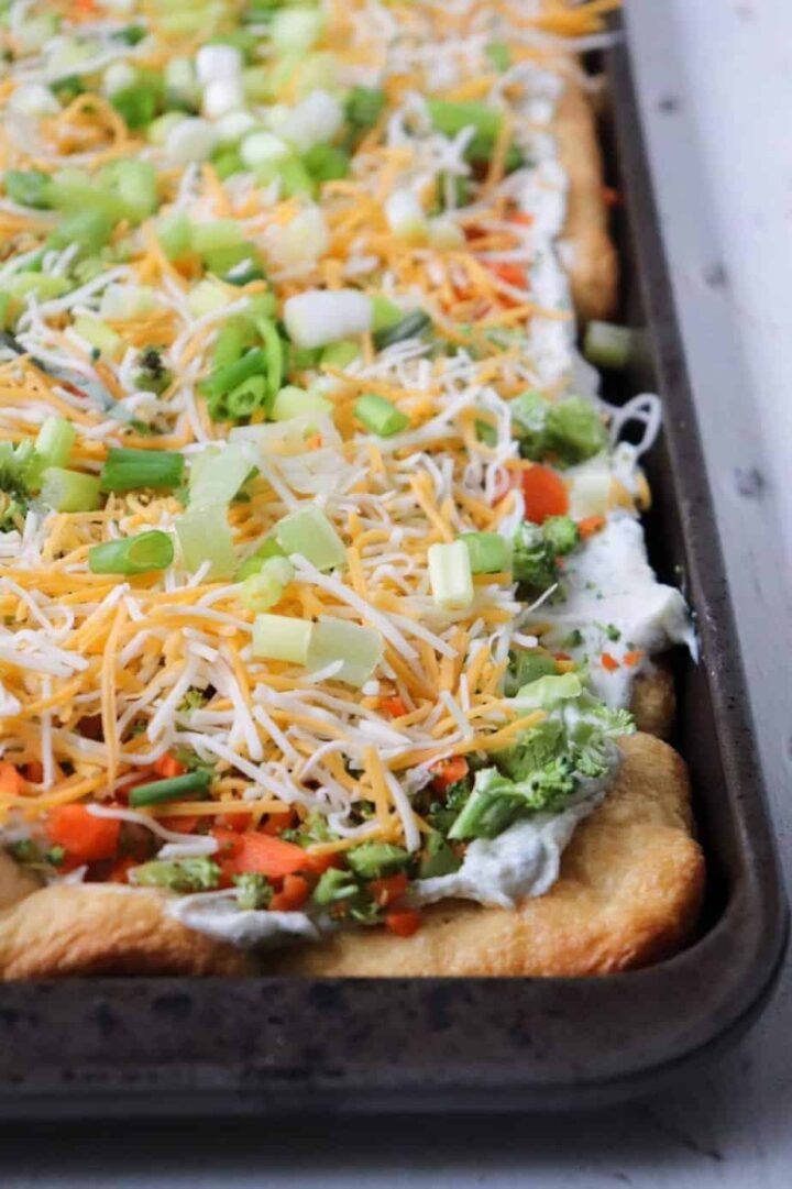 Cold Veggie Pizza (Crescent Roll Dough) - Season & Thyme