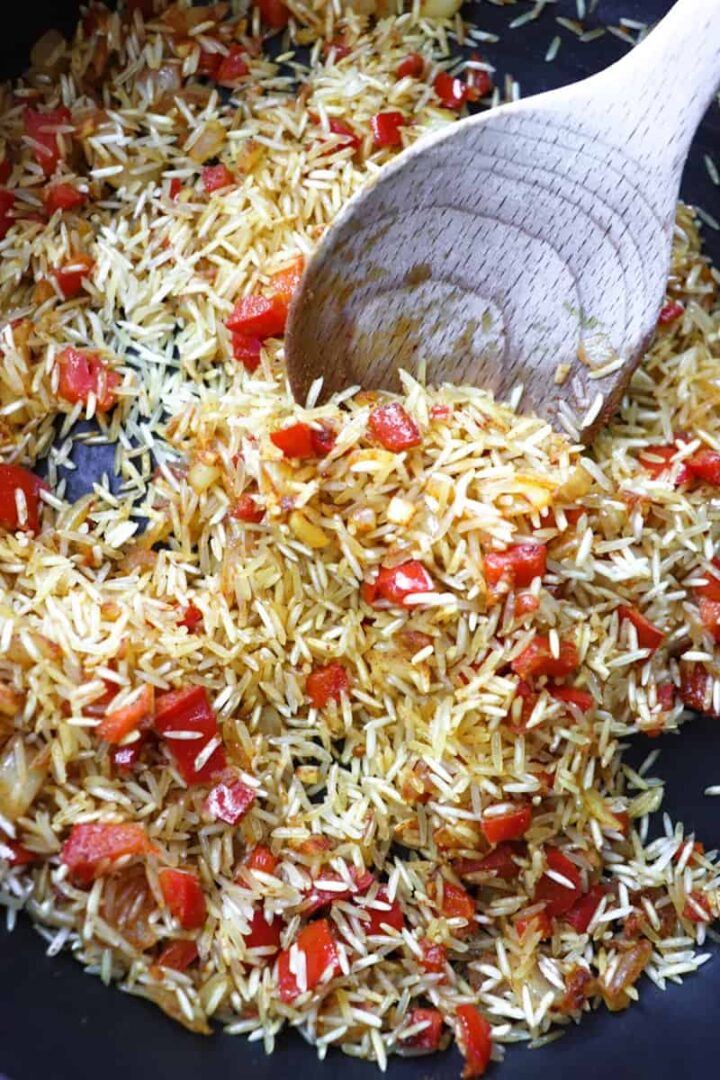 Nando's Spicy Rice (PERi PERi Rice Recipe) - Season & Thyme