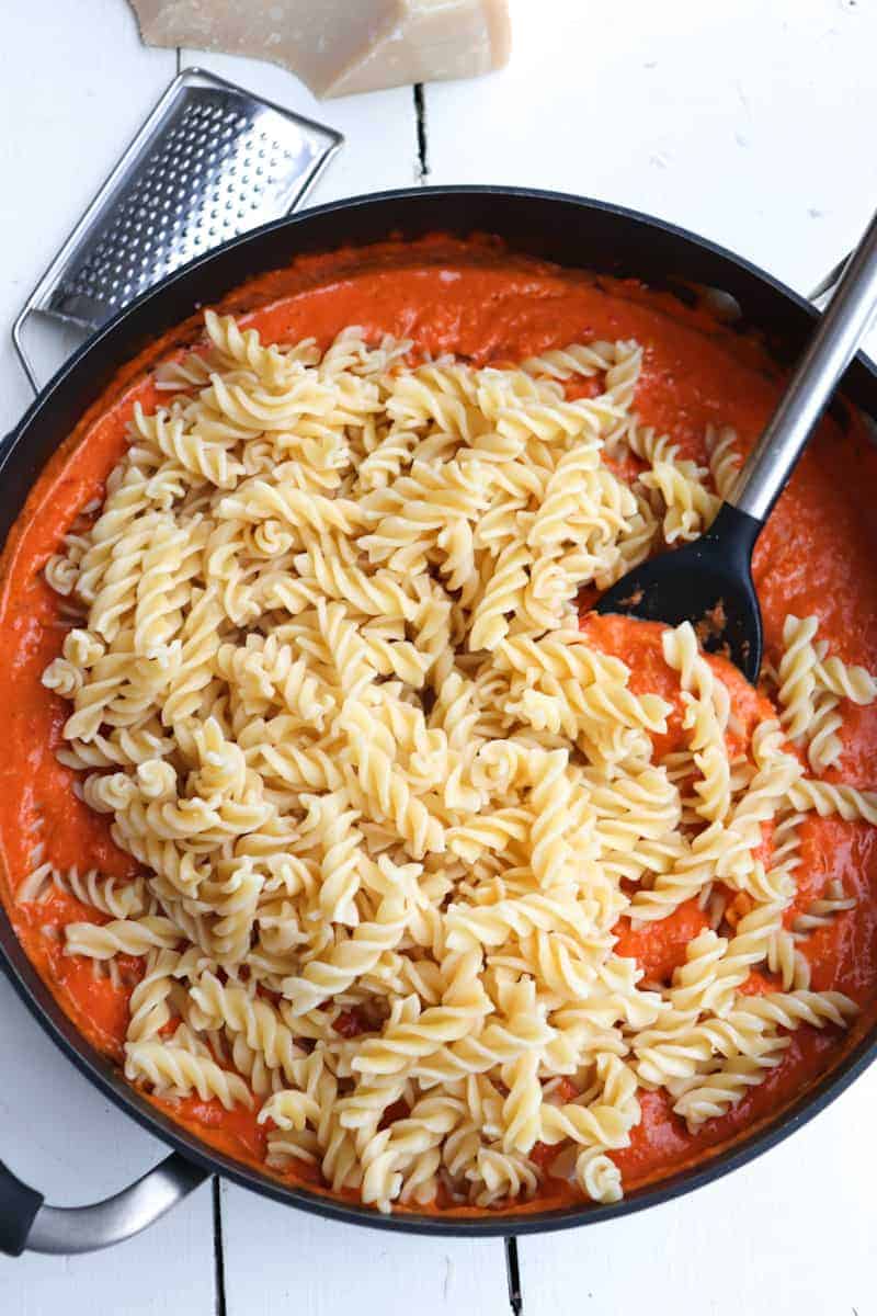 Spicy Fusilli Arrabiata - Season & Thyme