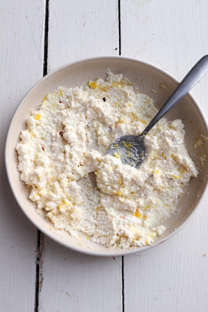 Simple Lemon Ricotta Pasta - Season & Thyme