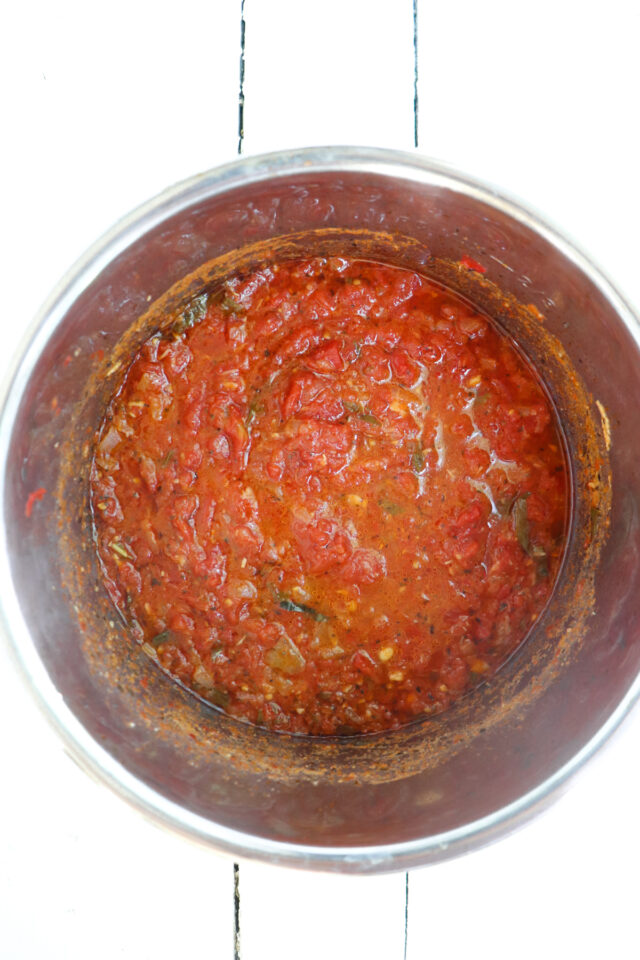 Instant Pot Tomato Sauce (with fresh tomatoes) - Season & Thyme
