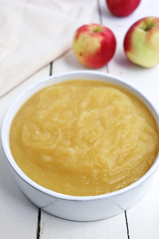 Homemade Unsweetened Applesauce (no sugar added) - Season & Thyme