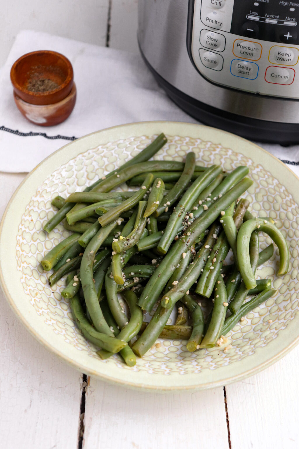 Instant Pot Green Beans - Season & Thyme